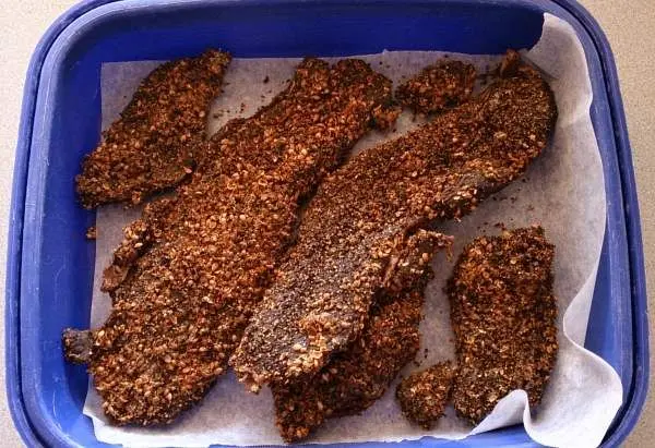Make Biltong in a standard dehydrator - Self Sufficient Culture