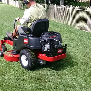 My Toro 42 inch zero turn timecutter ride-on lawnmower | Self ...
